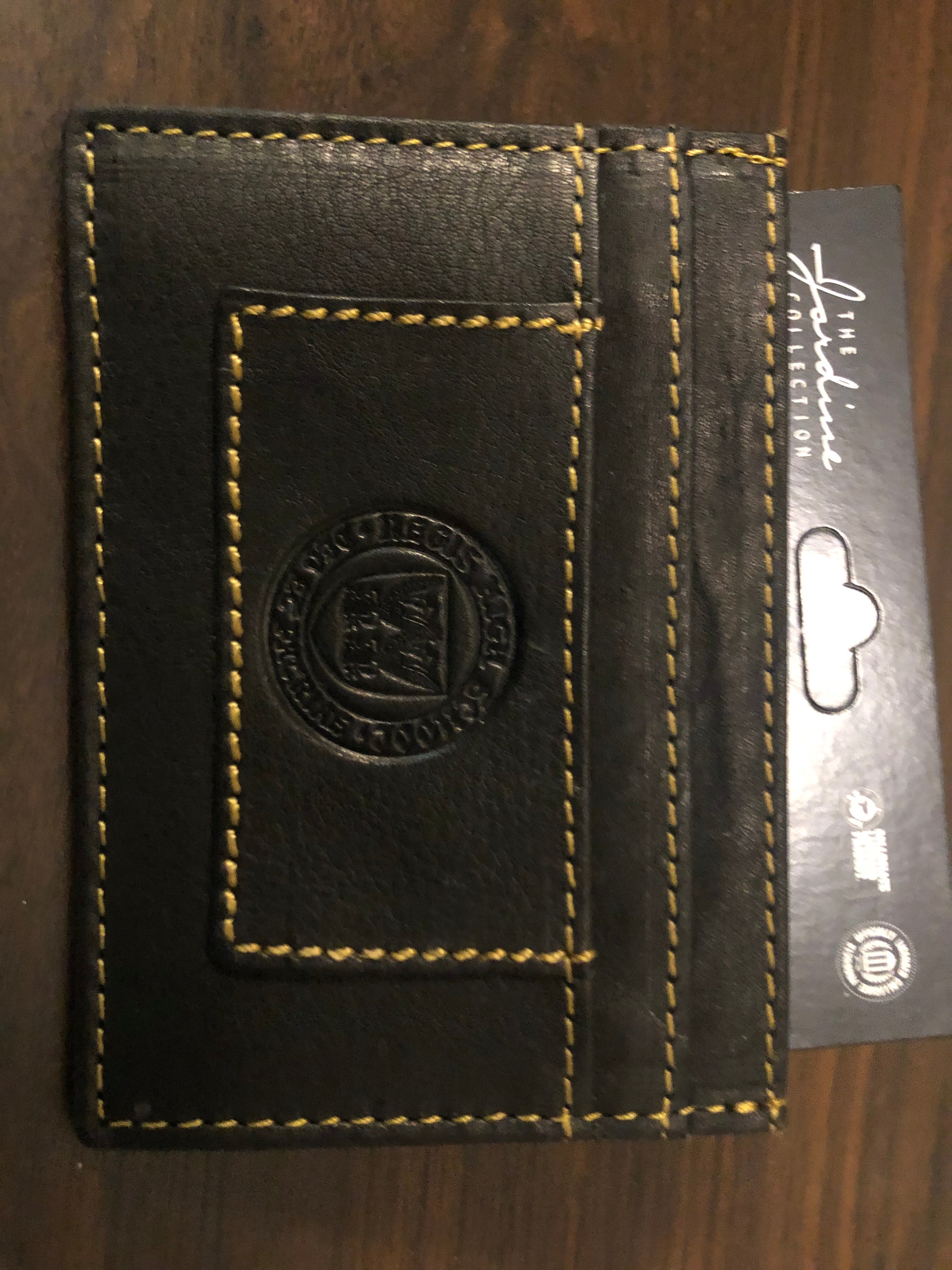 Regis Wallet – Regis High School Shop